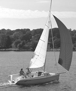 Hunter 216 - Practical Sailor
