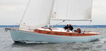 The Pros and Cons of a Plumb Bow - Practical Sailor