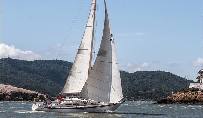 The Modern Classic Racer-Cruiser - Practical Sailor