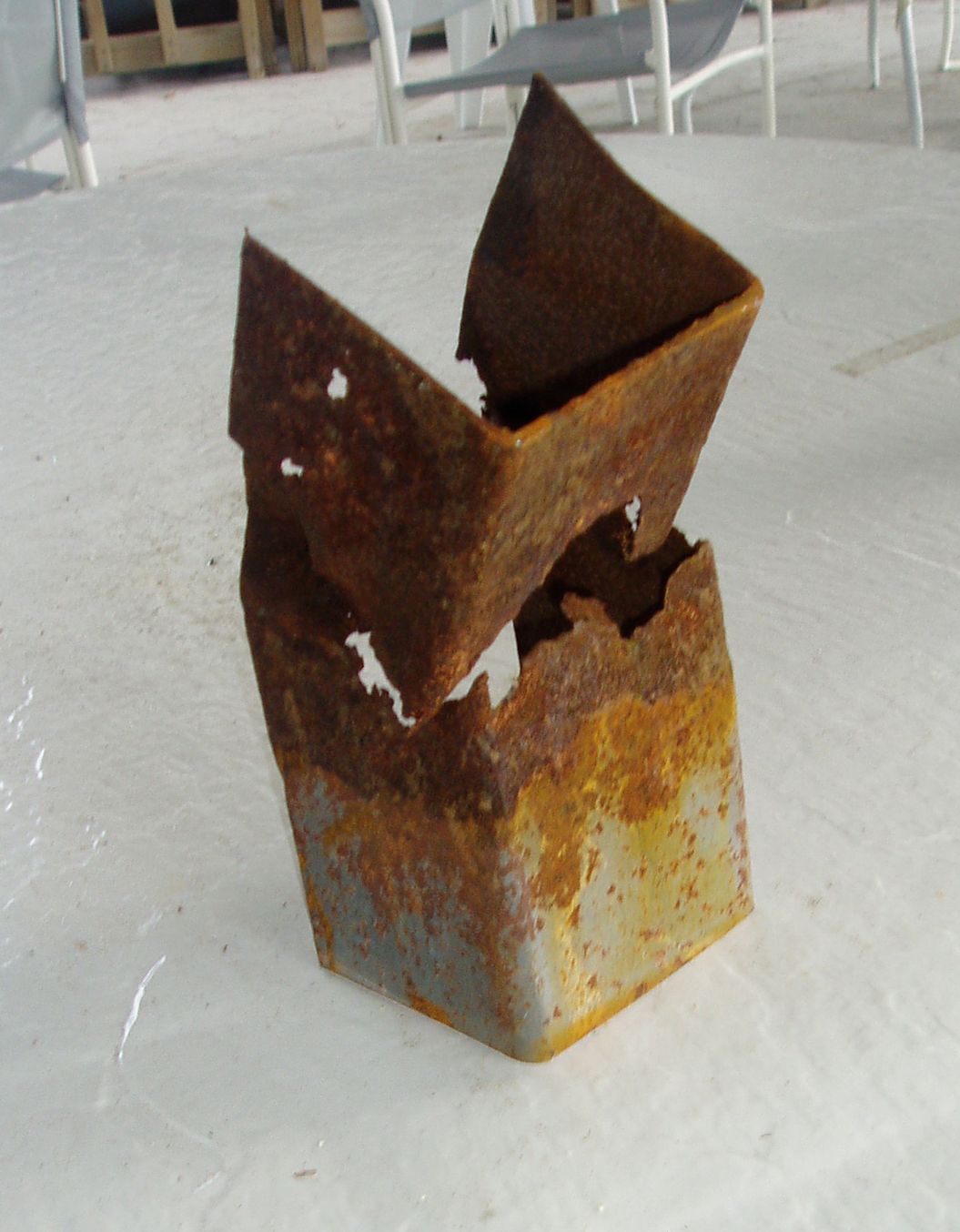 The Pros and Cons of Leaving Your Mast Up for Winter - Practical Sailor