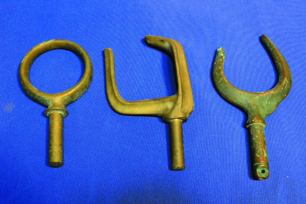 Anatomy of Oars and Oar Locks - Practical Sailor